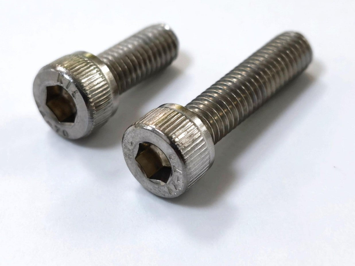 DF65V6-V8 keel screws 2025 version (2pcs) – Olympia Model Sailors